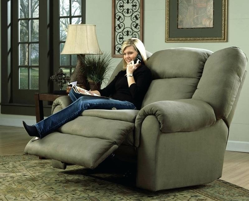 8 Best Cuddler Recliners (Fall 2023) - Which One to Buy?