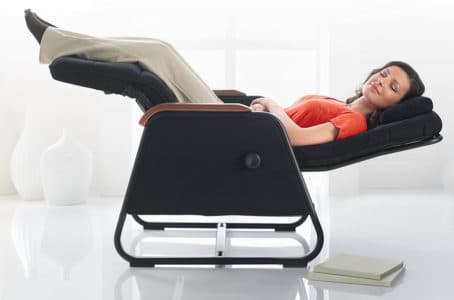 How to Use Zero Gravity Chairs: A Simple Guide (with Pictures)