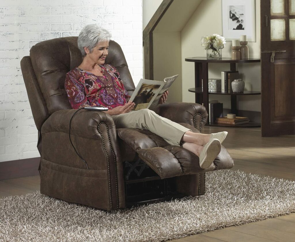 Best Catnapper Power Lift Recliners: 4 Models Reviewed - ReclinerLand